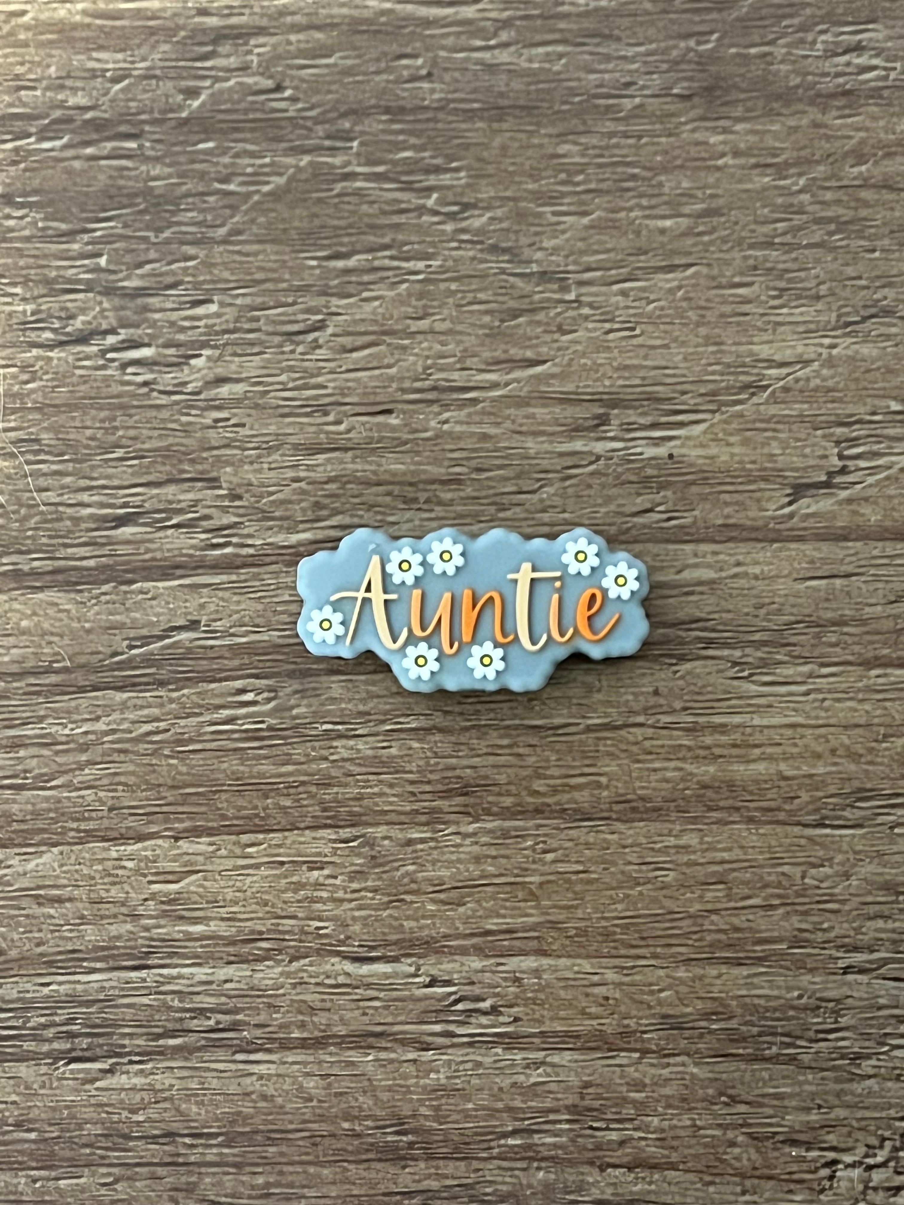 Auntie Focal – Grace & Lily Co.